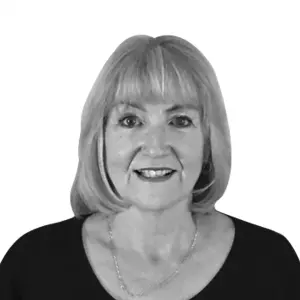 Brenda Robinson, Consultant Conveyancing Chartered Legal Executive | Setfords Solicitors